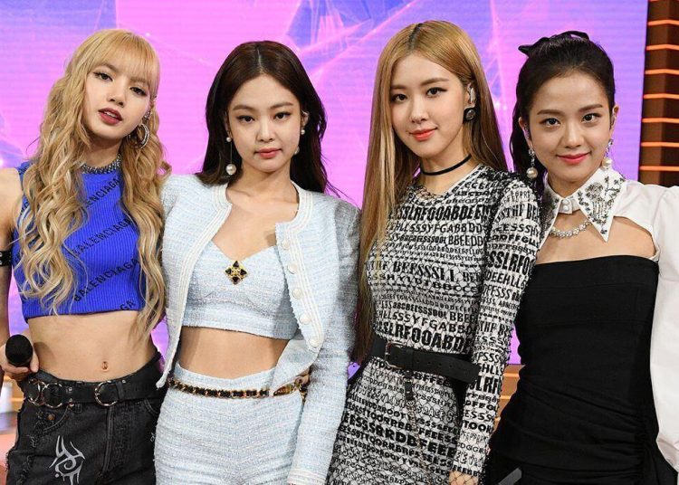 BLACKPINK members react to 'PINK VENOM' video