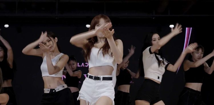 BLACKPINK SHOCKS WITH THEIR NEW DANCE VIDEO