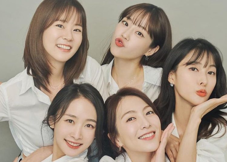 KARA confirms 15th anniversary comeback