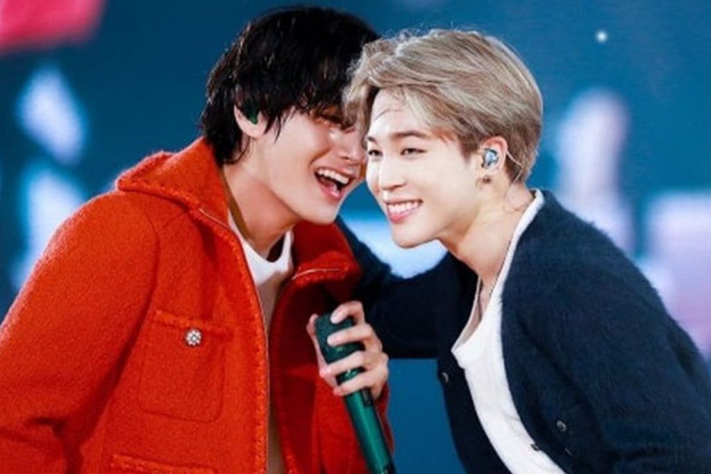 BTS: Jimin drives fans crazy for his way of kissing V