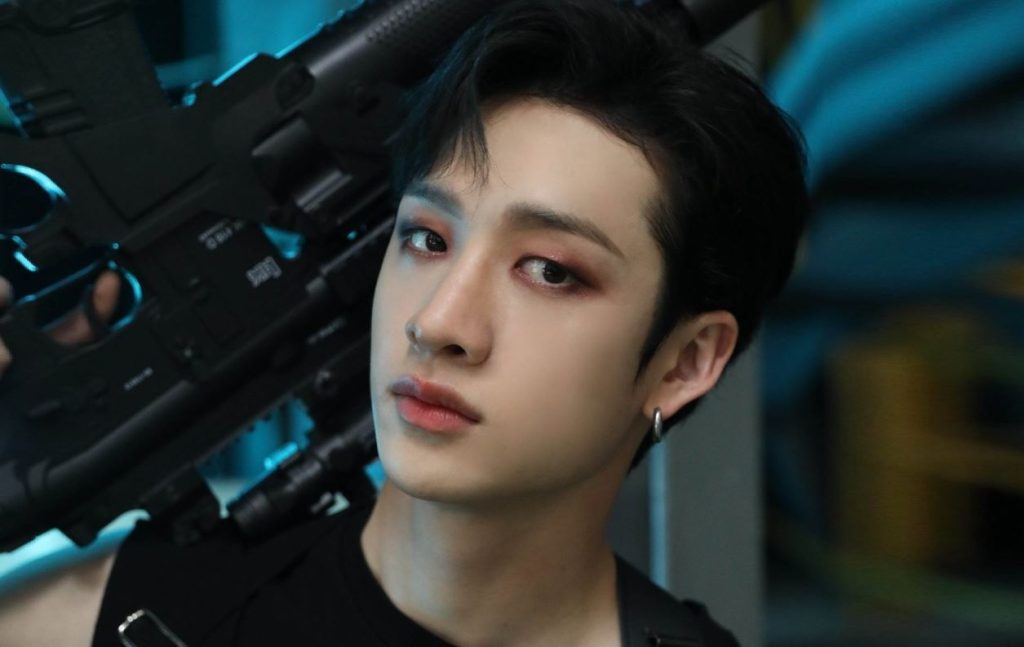 Shirtless photo of Stray Kids' Bang Chan is leaked while practicing boxing