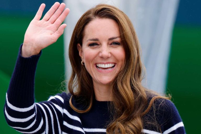 Kate Middleton would use this strategy to be "perfect" and popular