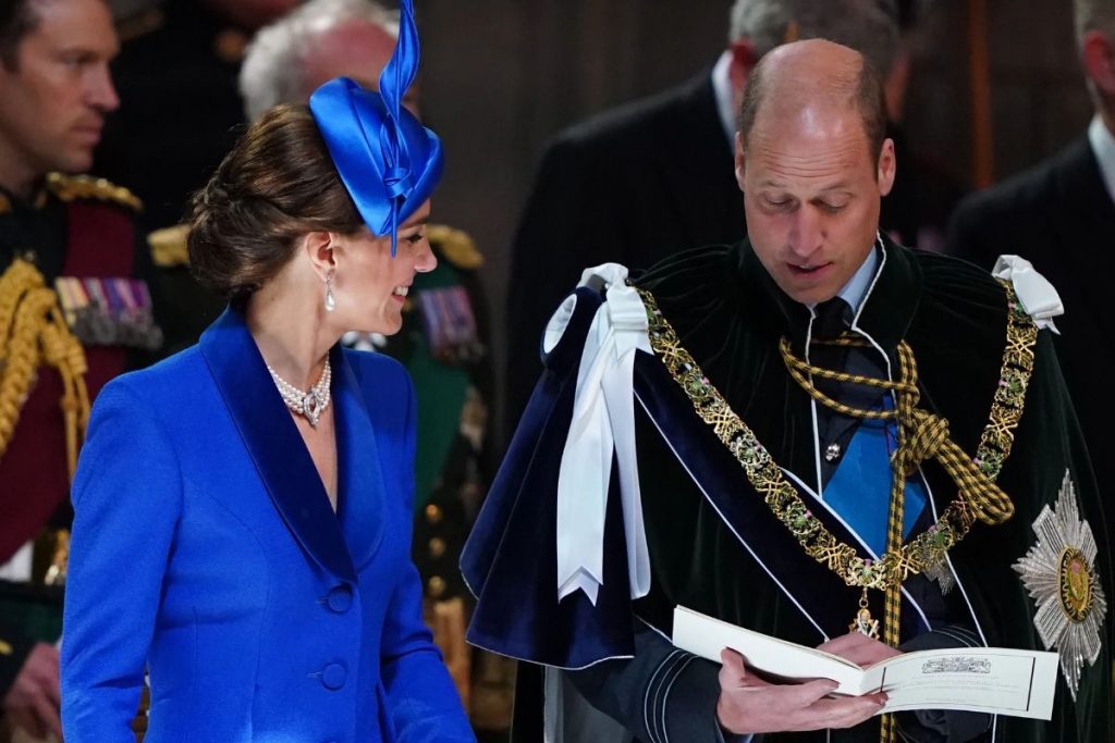 Does Prince William's insecurity depend entirely on his wife Kate ...