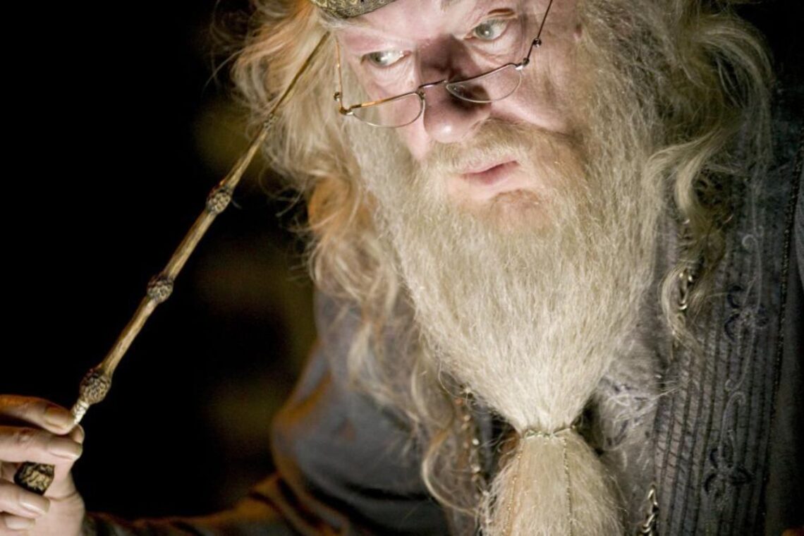 Michael Gambon, 'Dumbledore', Harry Potter's most beloved wizard, has died