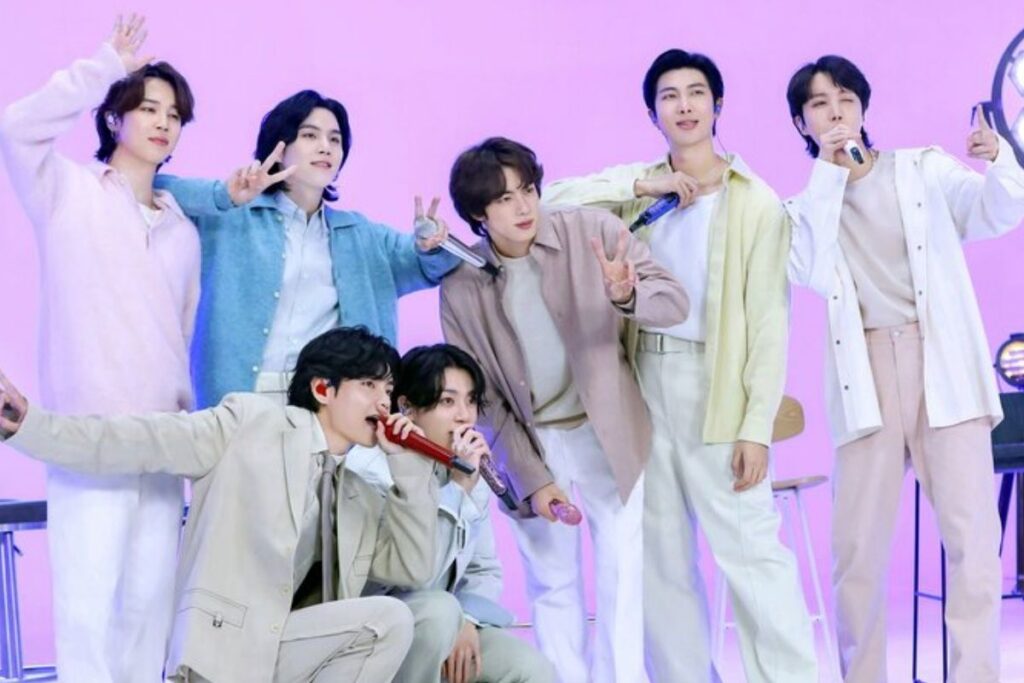 BTS: This is how the members would look like if they were Disney ...