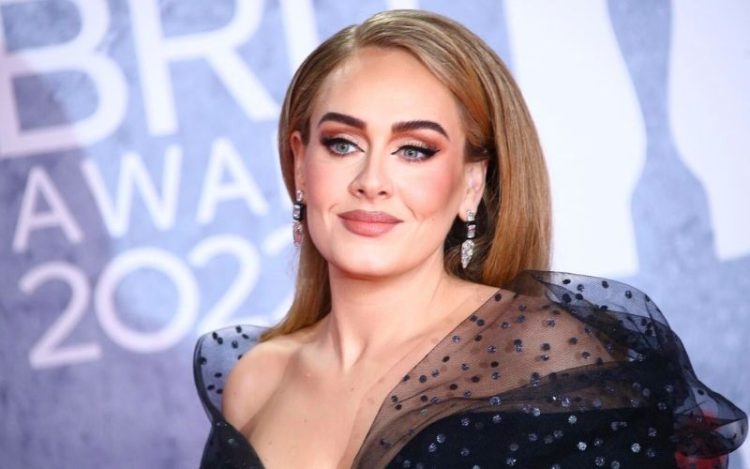 Adele breaks an astonishing record on Spotify