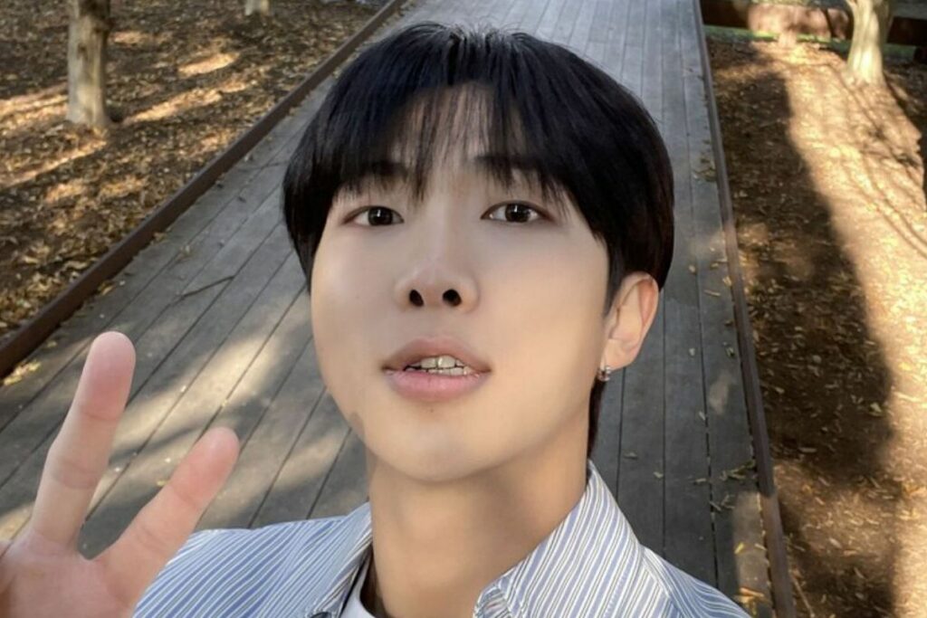 BTS' RM makes it clear that he wants a girlfriend and asks for help to ...