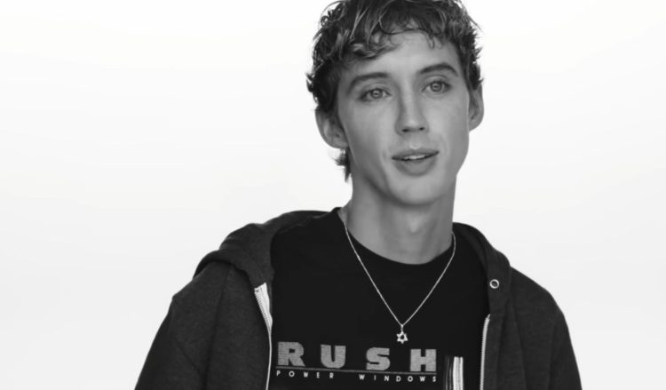 Troye Sivan - One Of Your Girls (Lyrics)