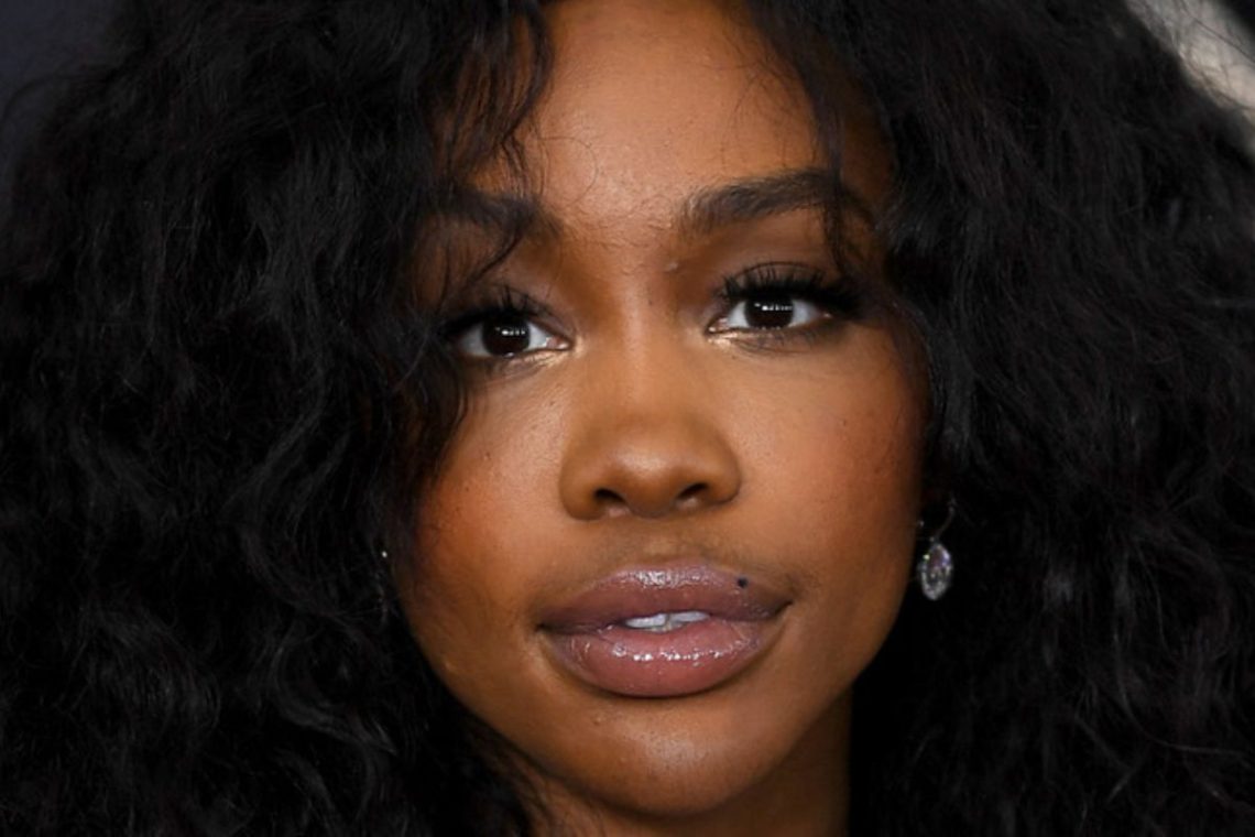 SZA surprises her fans for "SOS" first-year anniversary