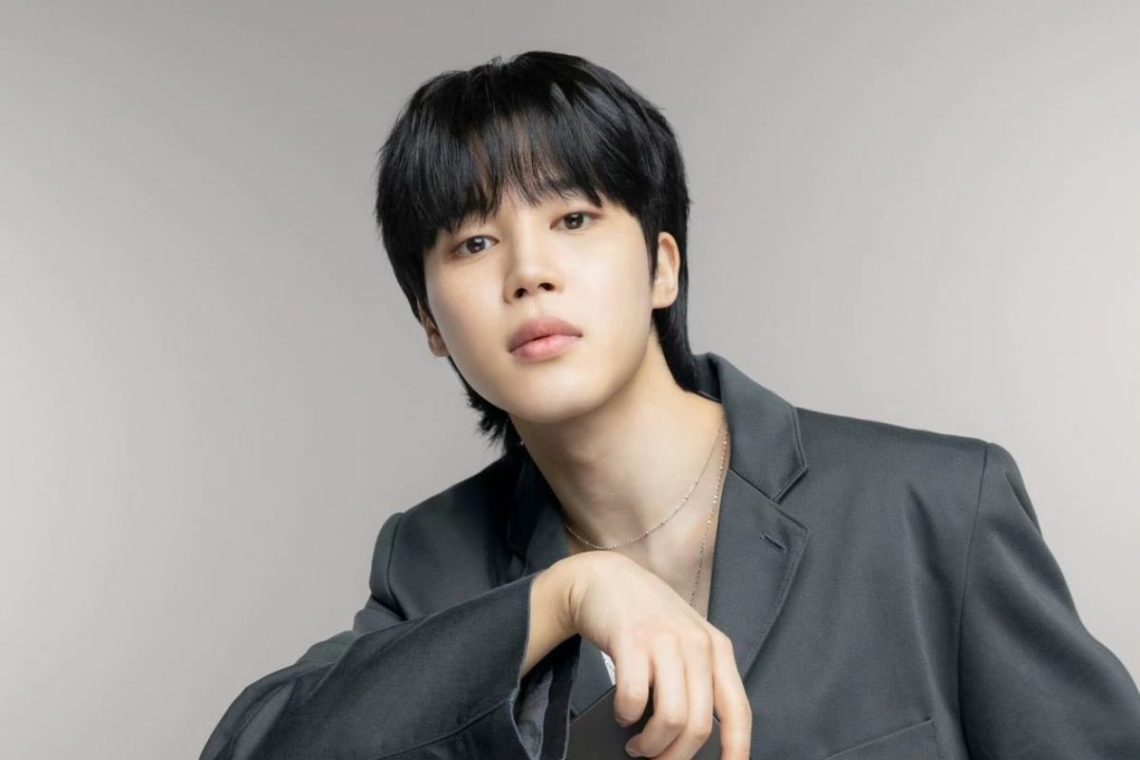 Exclusive photos and achievement details from BTS' Jimin's graduation ...