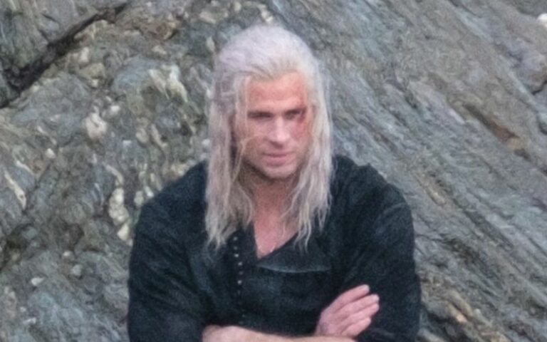 Netflix: Liam Hemsworth’s first pictures as Geralt de Rivia in “The ...