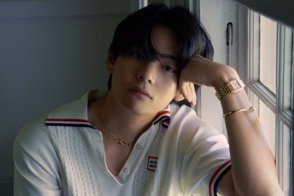 These Korean celebrities are going viral for their comments about BTS V ...