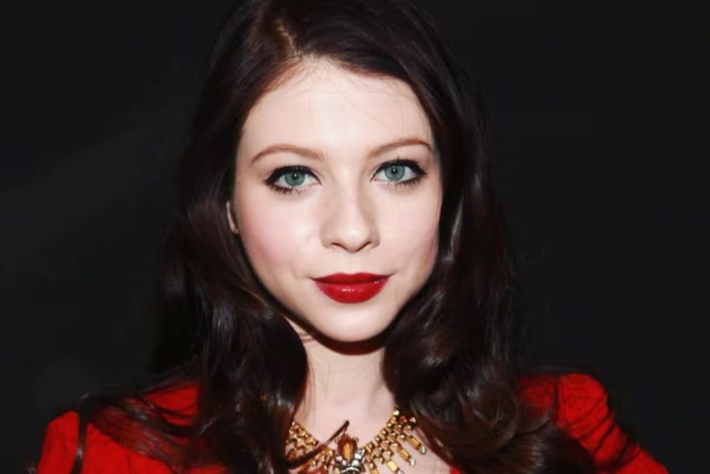Top 3: Honoring Michelle Trachtenberg’s legacy with her most iconic works
