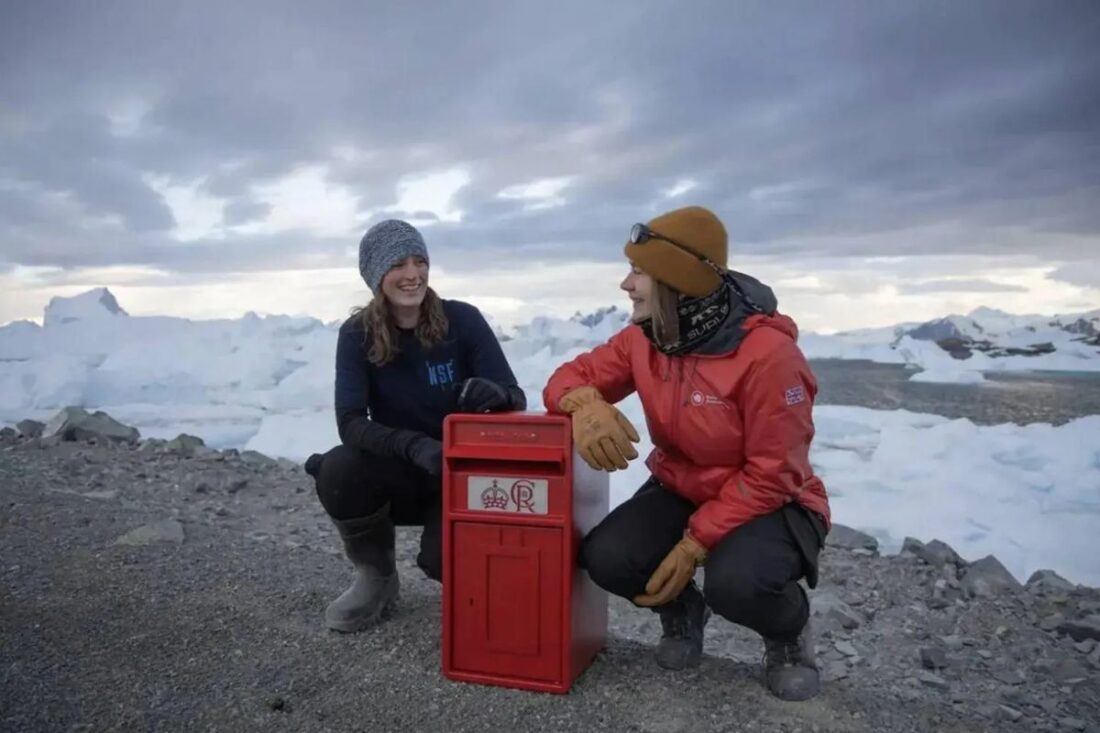 New post Box with King Charles III Cypher is in the Antarctica