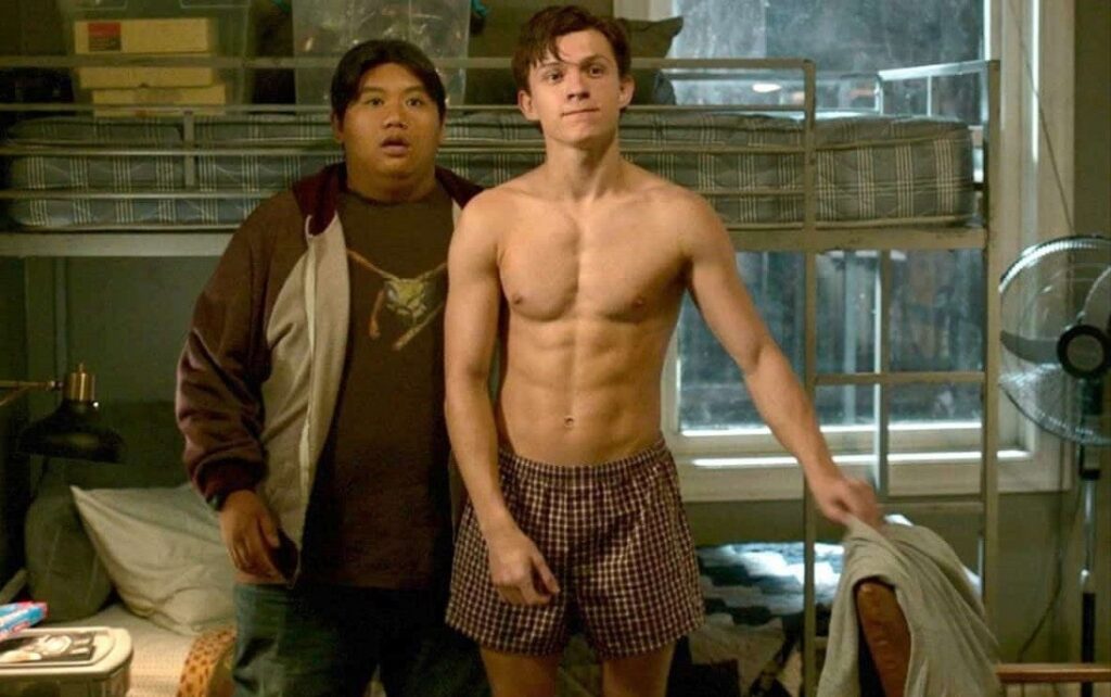 Tom Holland deja bocabiertos a millones de fans con candente fotografía ...