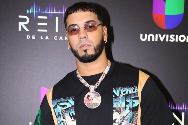 La inesperada reacción del hijo de Anuel AA cuando se enteró que tendrá ...