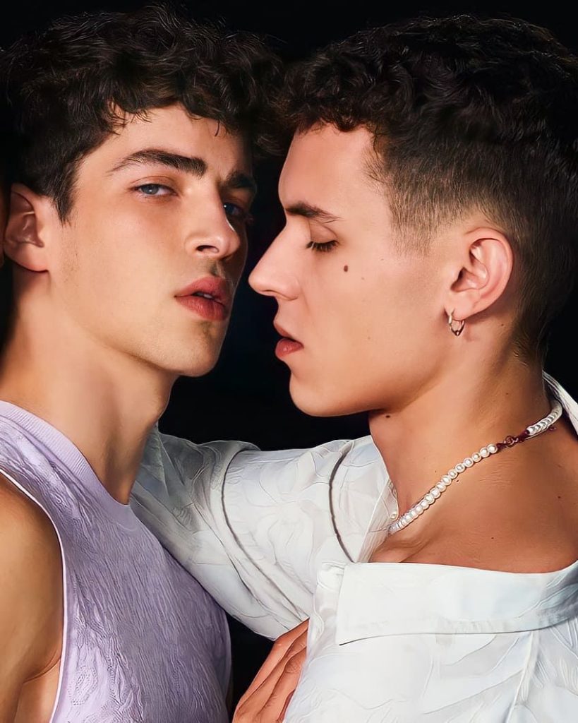 Reportan que Arón Piper y Manu Ríos están en una relación amorosa