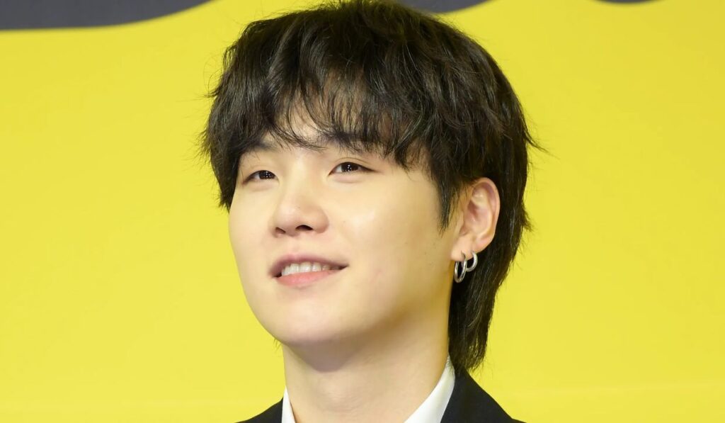 Suga de BTS enfrenta crisis nerviosa frente al tercer invitado a su ...