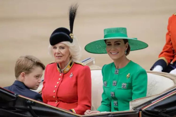 Kate Middleton le rinde un nuevo homenaje a Lady Di en frente de la ...