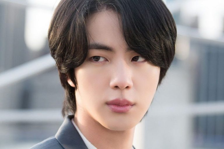 Las fotos de Jin de BTS con el cabello negro que enamoran a cualquier ARMY