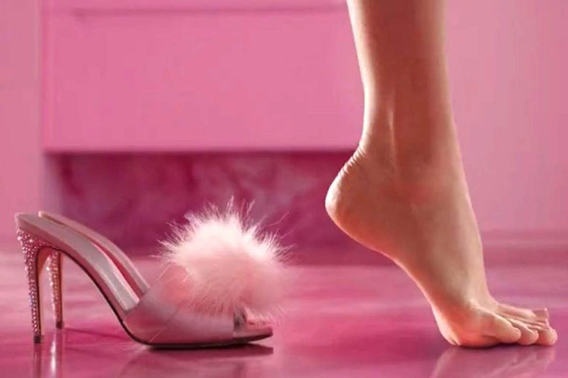 Margot Robbie explica cómo grabaron la famosa escena de los tacones en ...