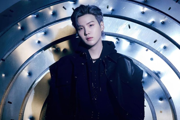 Suga de BTS enloquece al ARMY mientras saludaba a V, Jimin y Jungkook ...