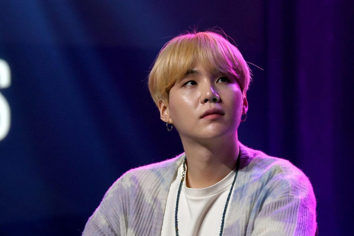 Suga de BTS lloró en su concierto en Singapur mientras cantaba 'Life ...