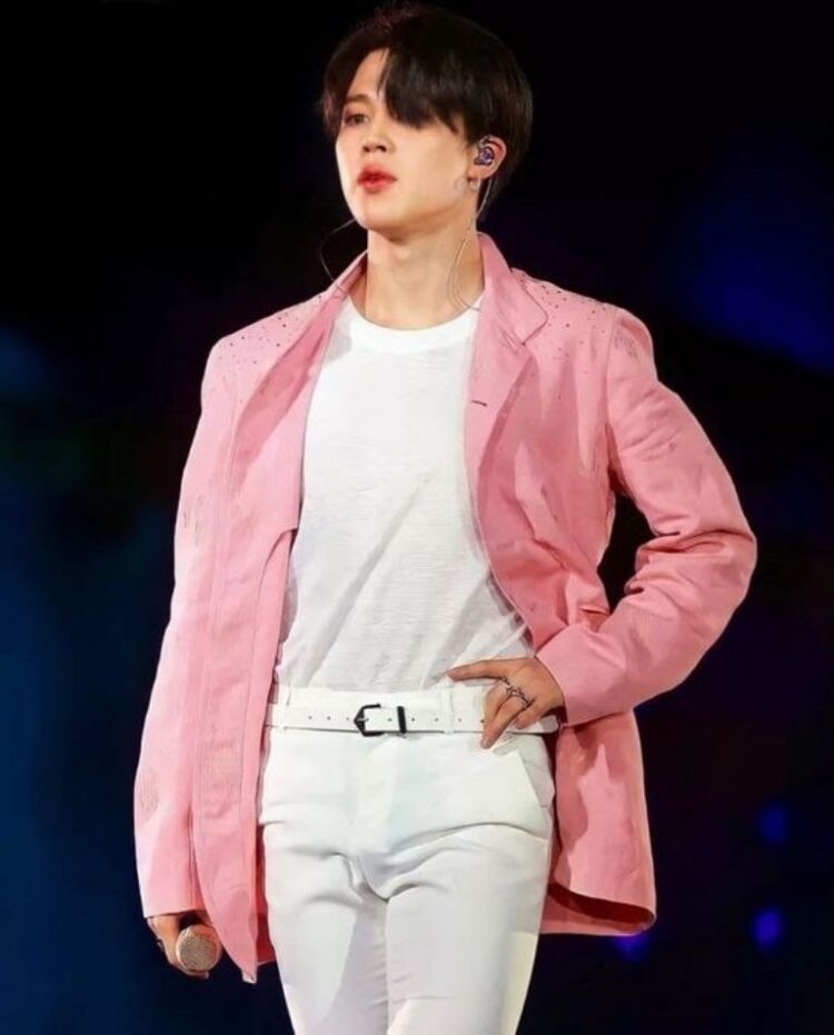 Las tres fotos de Jimin de BTS dónde confirma que el color rosa le ...
