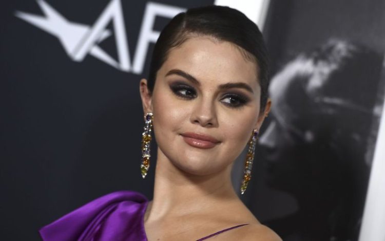 Selena Gomez y Edgar Ramírez comparten romántica foto ¿Son pareja?