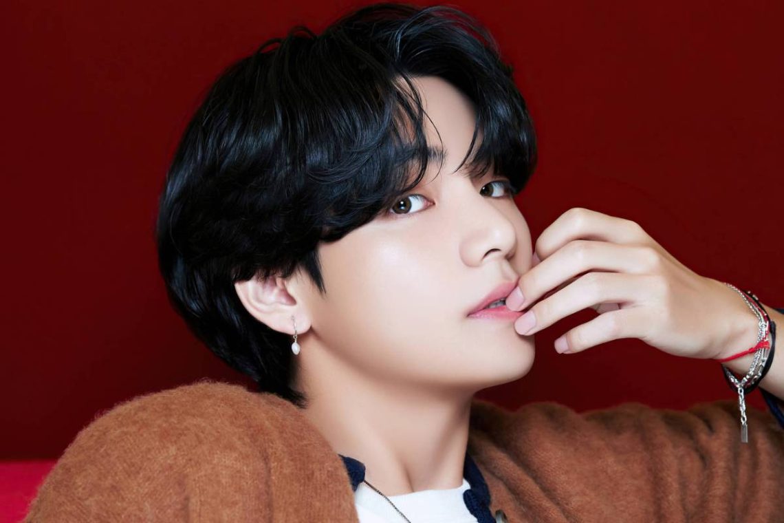 V de BTS sin querer ha iniciado rumores de citas entre Bang Si Hyuk y JYP