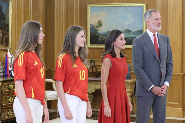 Así fue el encuentro entre la princesa Leonor y Gavi tras la victoria ...