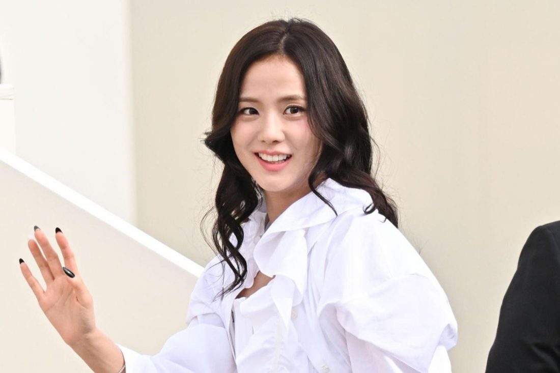 Jisoo de BLACKPINK es elogiada por su profesionalismo tras resultar ...
