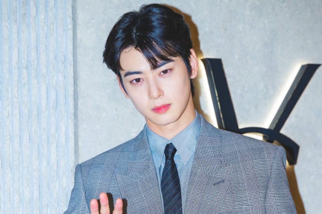 Cha Eunwoo sorprende con sus grandes músculos en medio de la gira de ASTRO