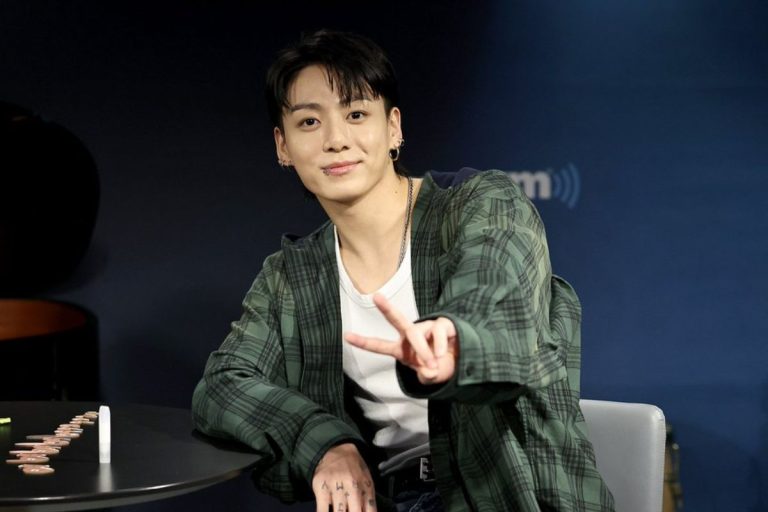 Los Saja Boys de 'KPop Demon Hunters' se unen a BTS con este logo histórico