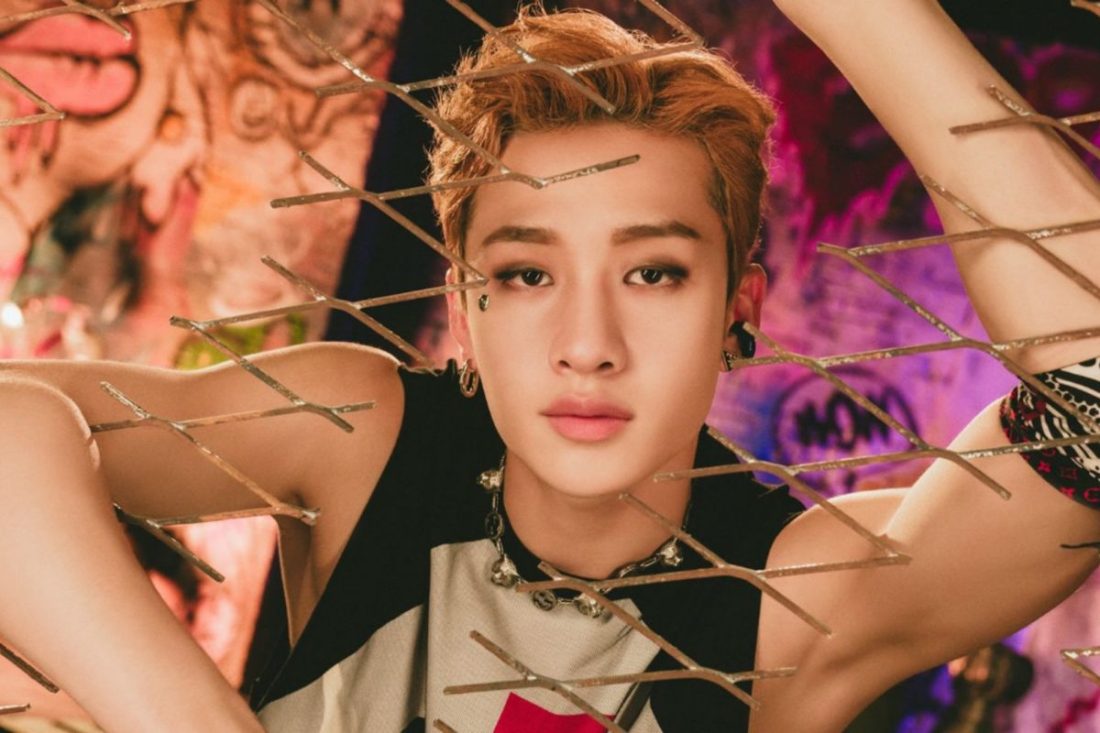 Bang Chan de Stray Kids muestra sus musculosos brazos en nuevas fotografías