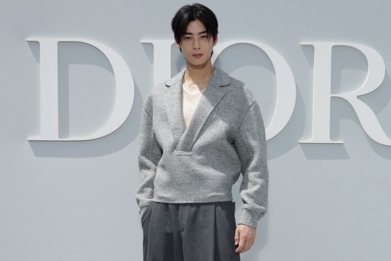 Cha Eunwoo de ASTRO lanza su nuevo mini álbum 'ELSE'
